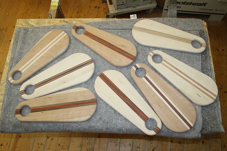 Vom Flügelbrettchen bis zum Snacktisch - Holzobjekte von Harald Wehner ...